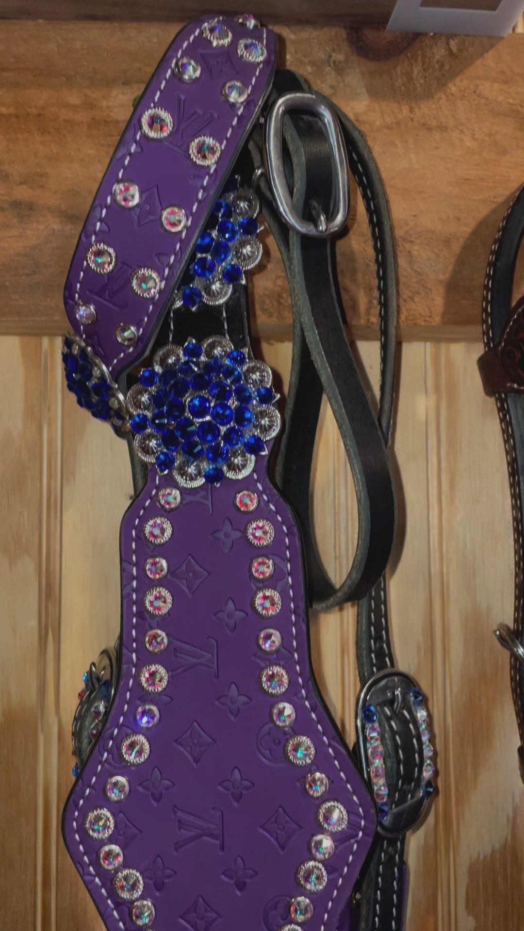 LV Tack Set – K and A Tack